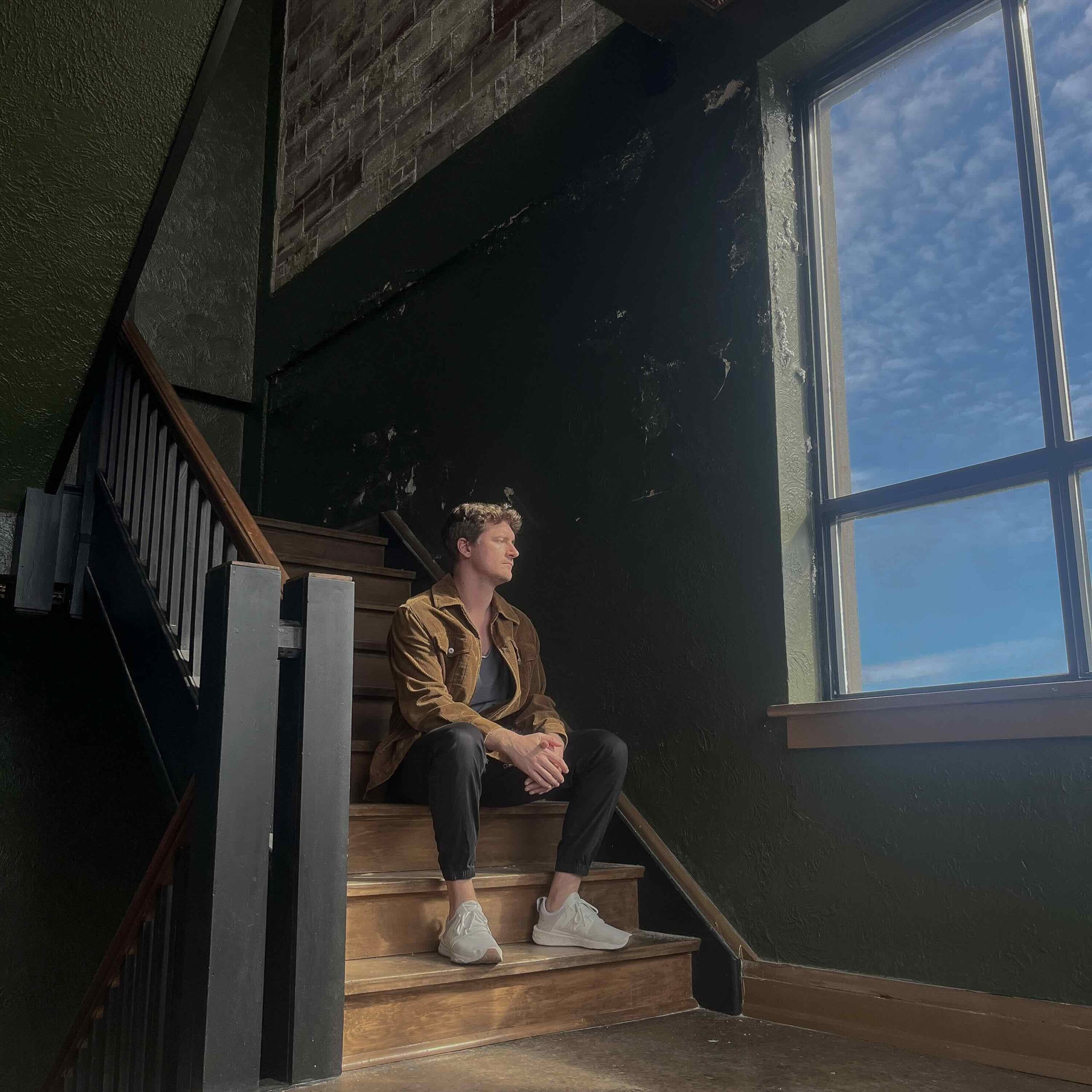 Nick Babcock Lifts the Curtain on Heartbreak in ‘Mess Me up Again’ – Mesmerized